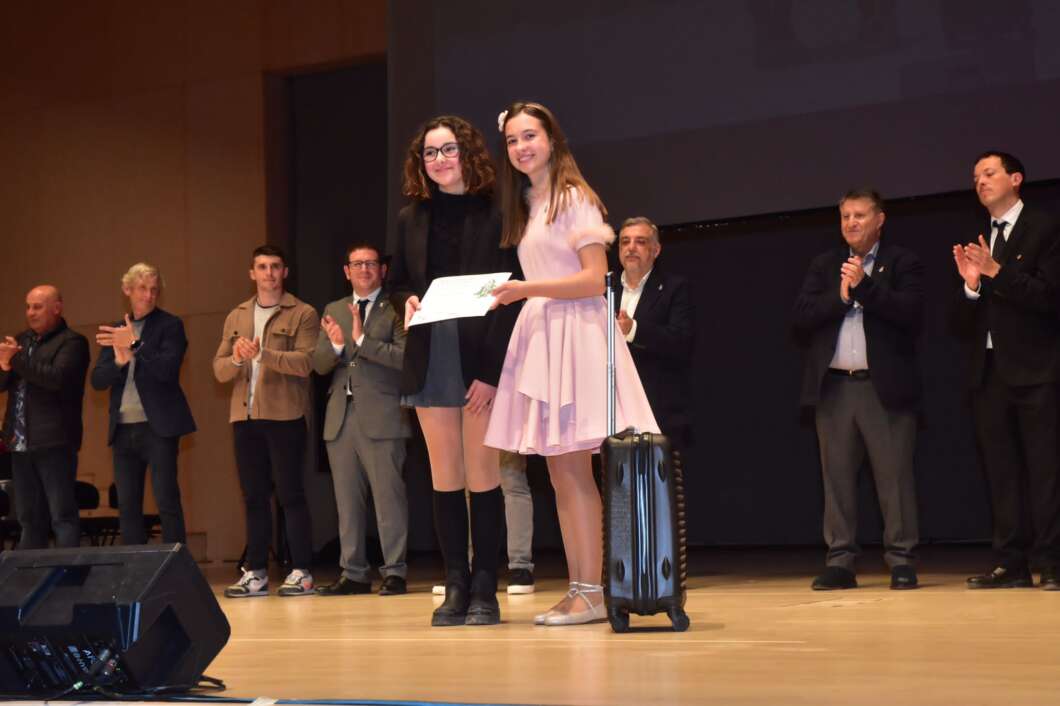 Más de 6.500 tarjetas y 75 premios Jesús Medrano en Castelló