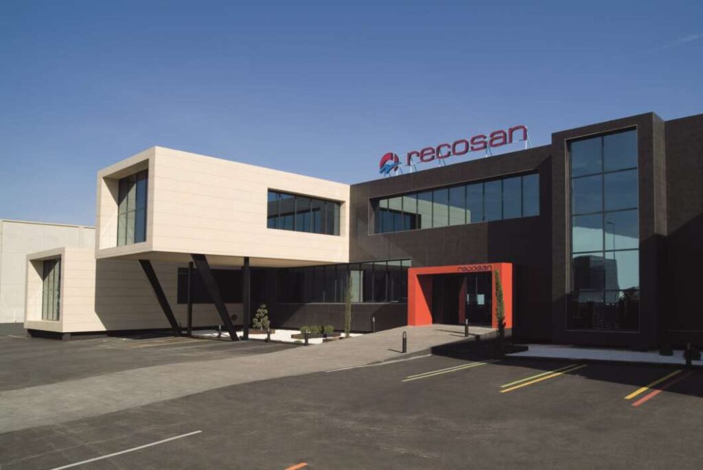 Recosan cumple 25 años de trayectoria
